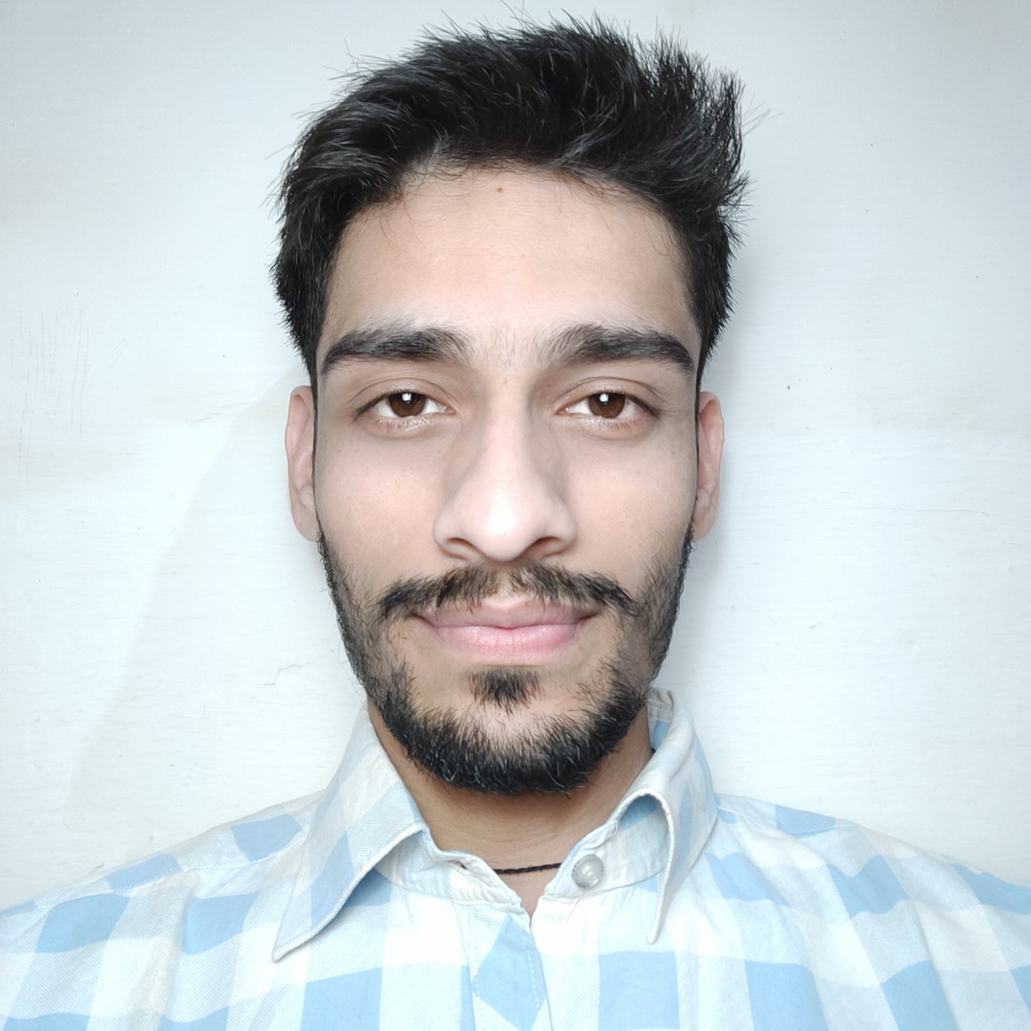 Abhishek Ojha | Aspiring Full Stack Web Developer
